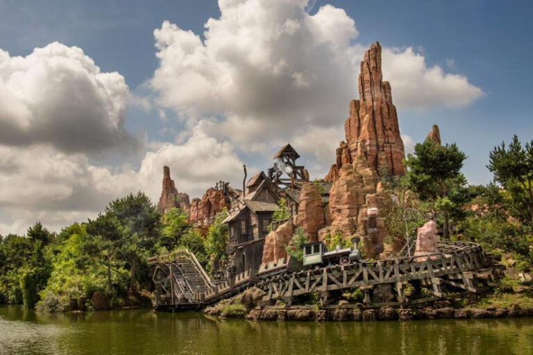 【決定版】ディズニーランド・パリ完全ガイド！見どころ､チケットなど | ぶらぶらパリBlog